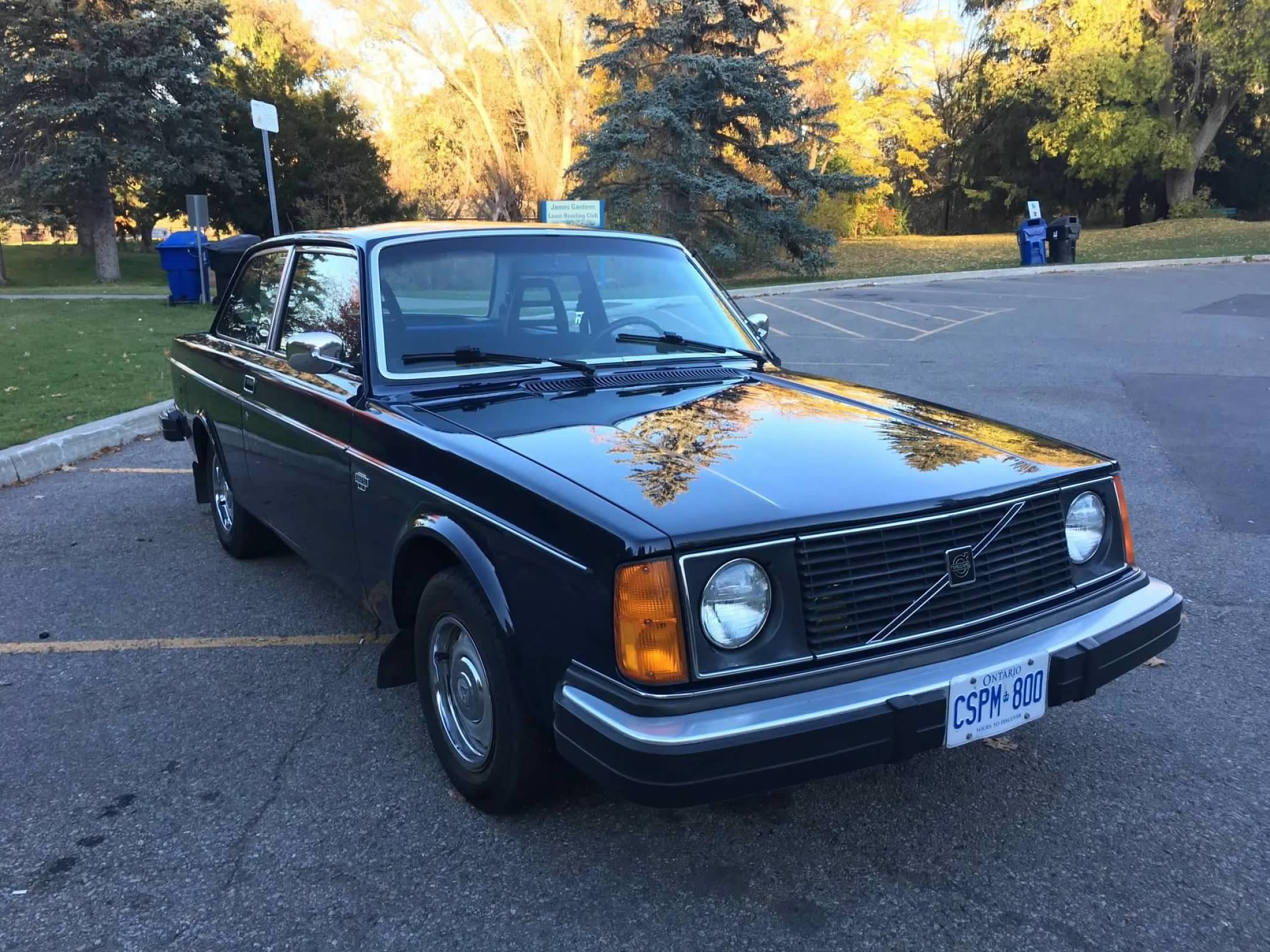 The unknown Volvo Blue paint color | Turbobricks - The Volvo ...