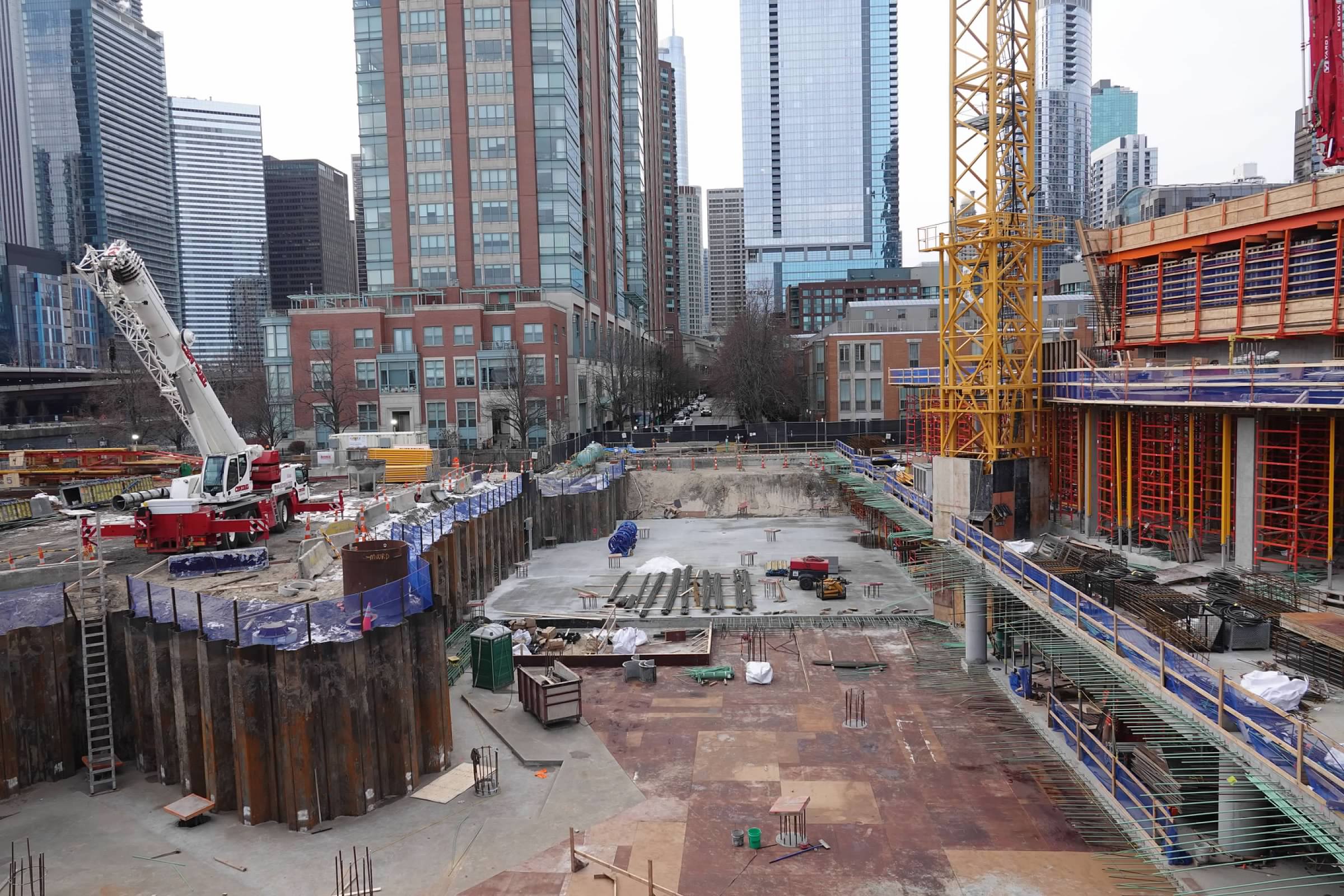 CHICAGO | 400 N Lake Shore Drive | 851 FT & 765 FT | 73 & ? FLOORS - Page 131 - SkyscraperPage Forum