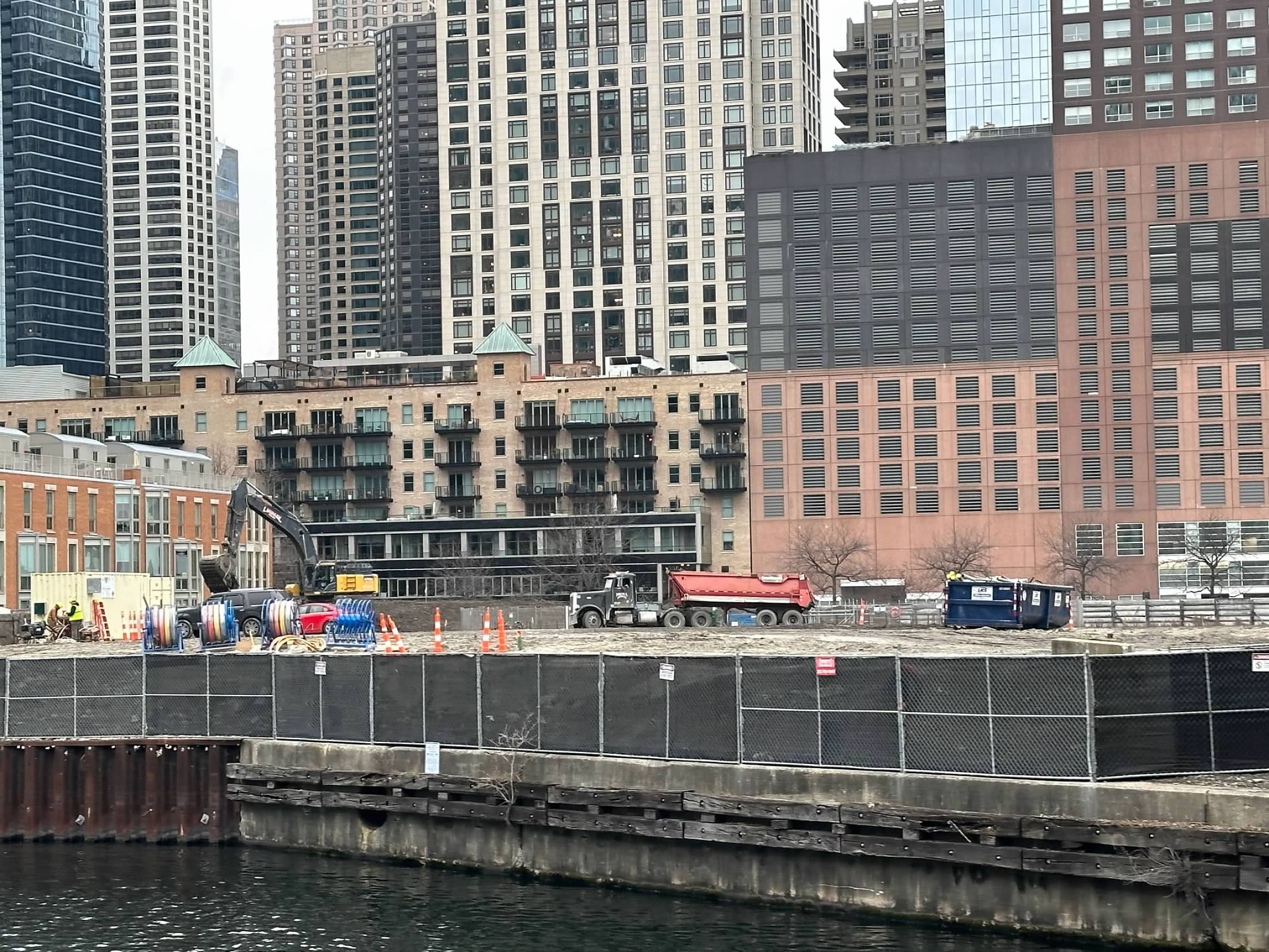 CHICAGO | 400 N Lake Shore Drive | 851 FT & 765 FT | 73 & ? FLOORS - Page 114 - SkyscraperPage Forum