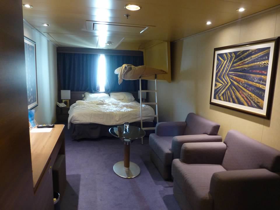 Cabins with bunk beds or a sofa that converts for 3rd and 4th ...